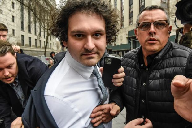 Jailed crypto founder Sam Bankman-Fried seeks Trump pardon – Blazingcatfur